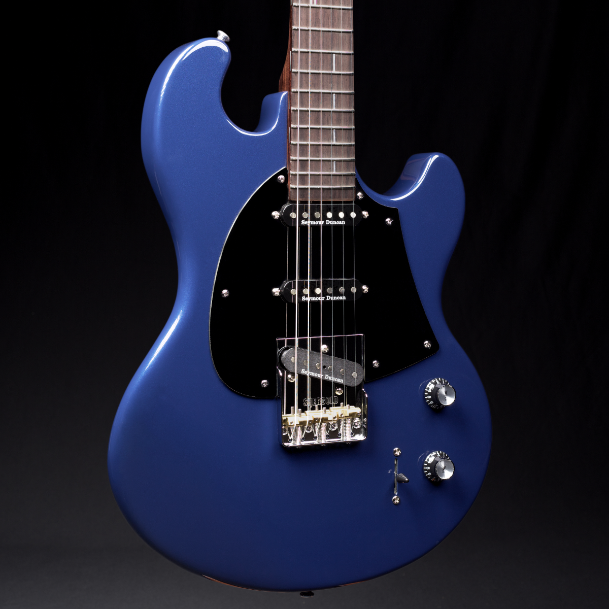 Shergold Masquerader Classic SM03 Deep Blue Metallic | Barnes & Mullins ...
